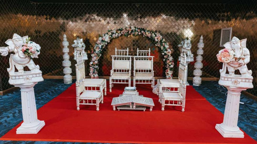 Rose Garden Banqueting Hall Wolverhampton: Venue Photos